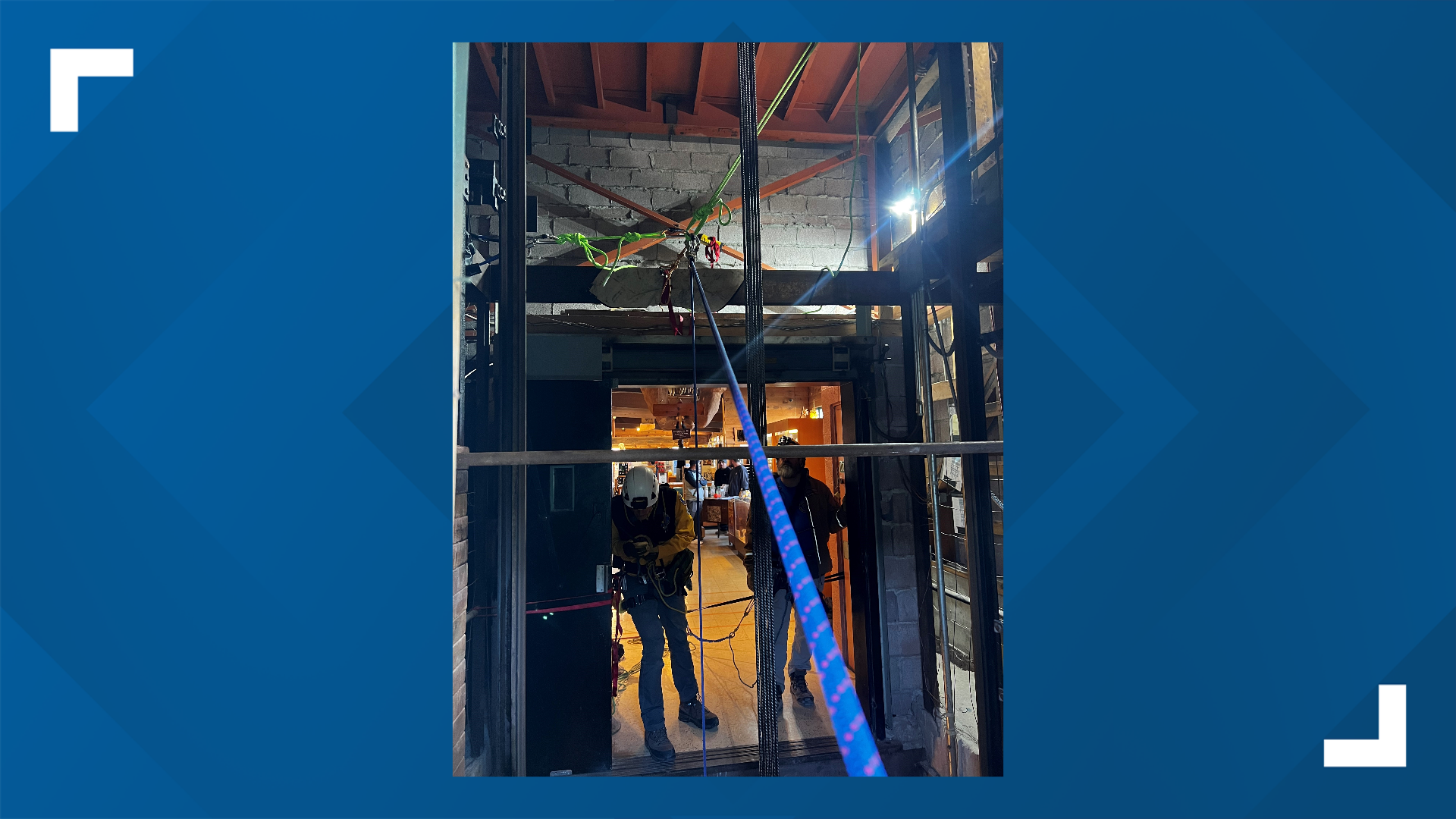 Family stranded at bottom of Grand Canyon Caverns | 12news.com