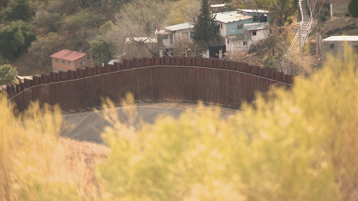 Border crossings in Arizona decrease under Trump administration ...