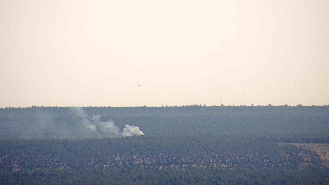 Crews fight Bear Fire burning southeast of Flagstaff | 12news.com