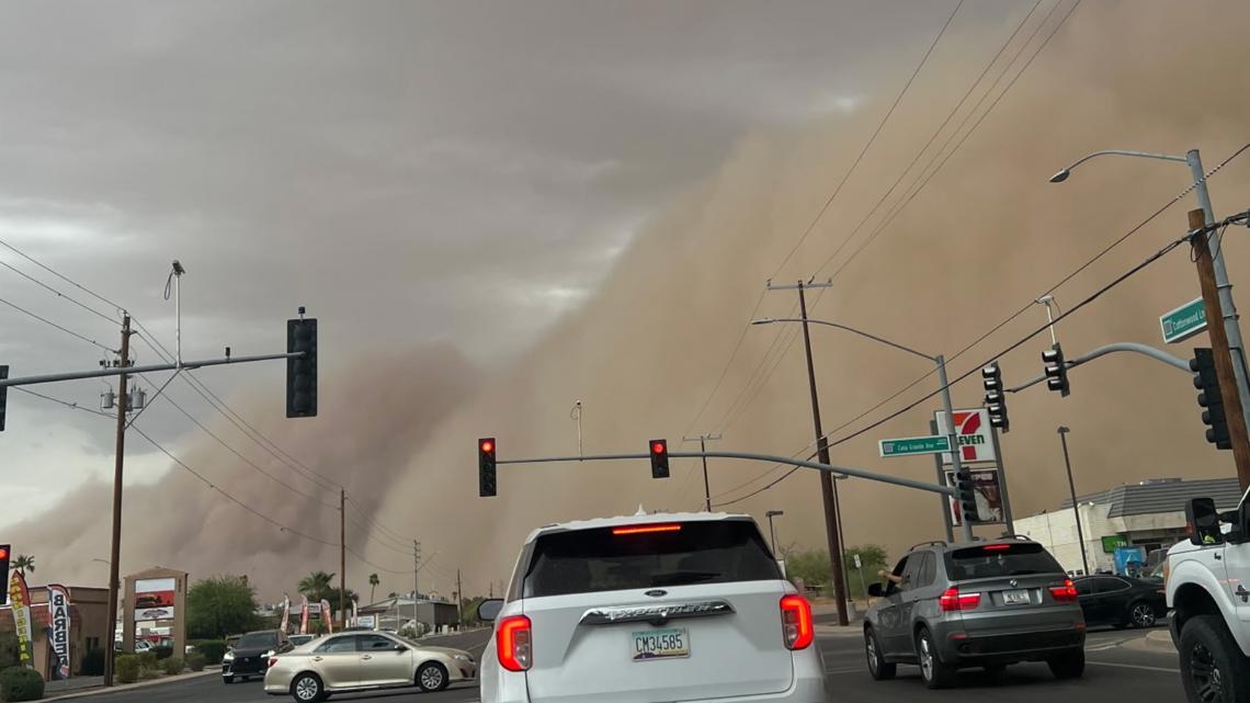 PHOTOS: Massive dust storm moves through Valley | 12news.com