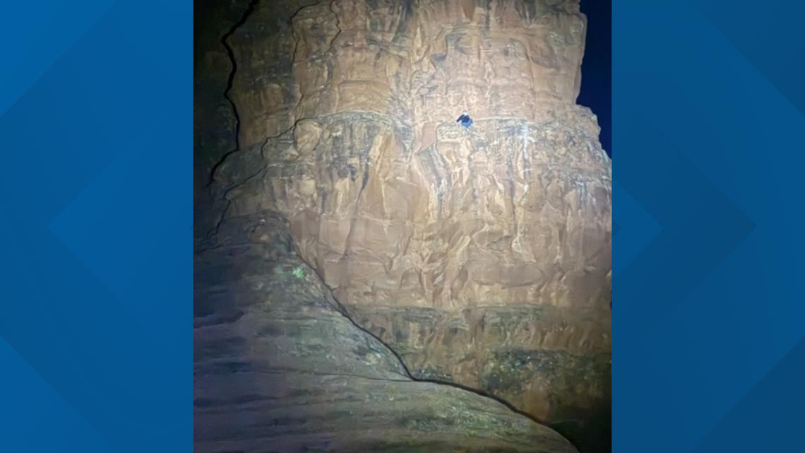 Hiker rescued from 100-foot cliff in Arizona | 12news.com