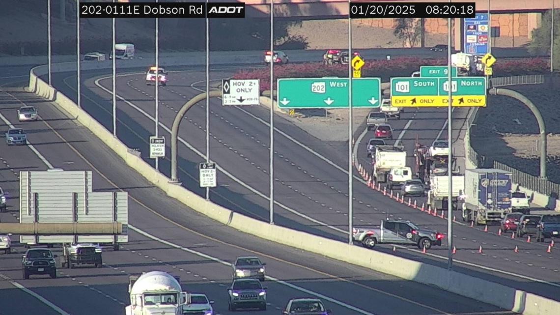 Loop 202 Red Mountain reopens following deadly crash | 12news.com