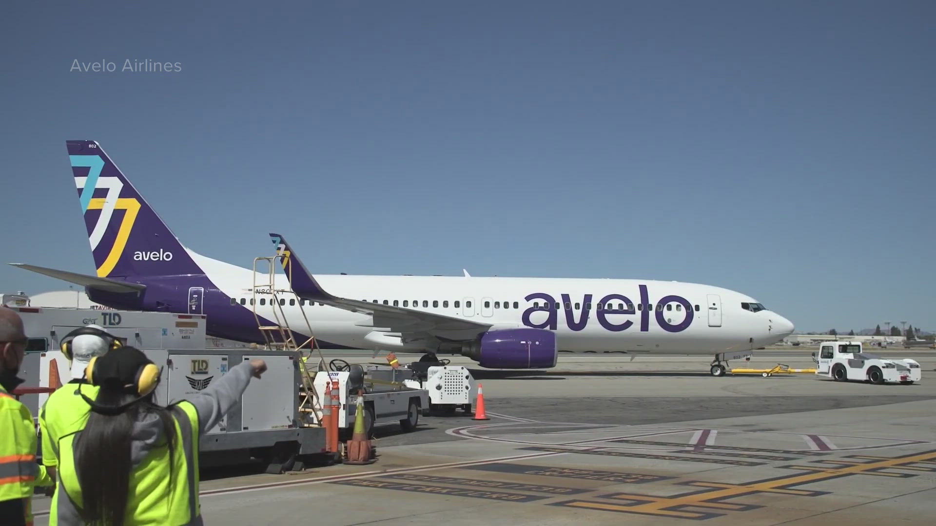 Avelo Airlines to begin flying deportation flights out of Arizona | 12news.com