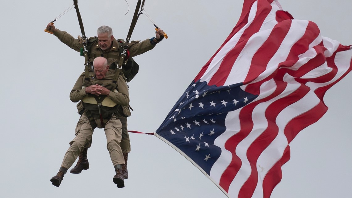 97-year-old veteran parachutes into Normandy 75 years after D-Day ...