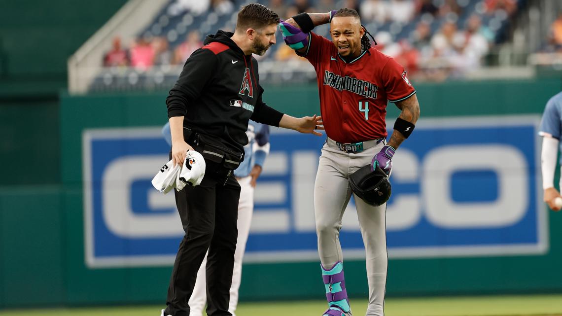 Cardinals sign Akeem Davis-Gaither to boost defense | 12news.com