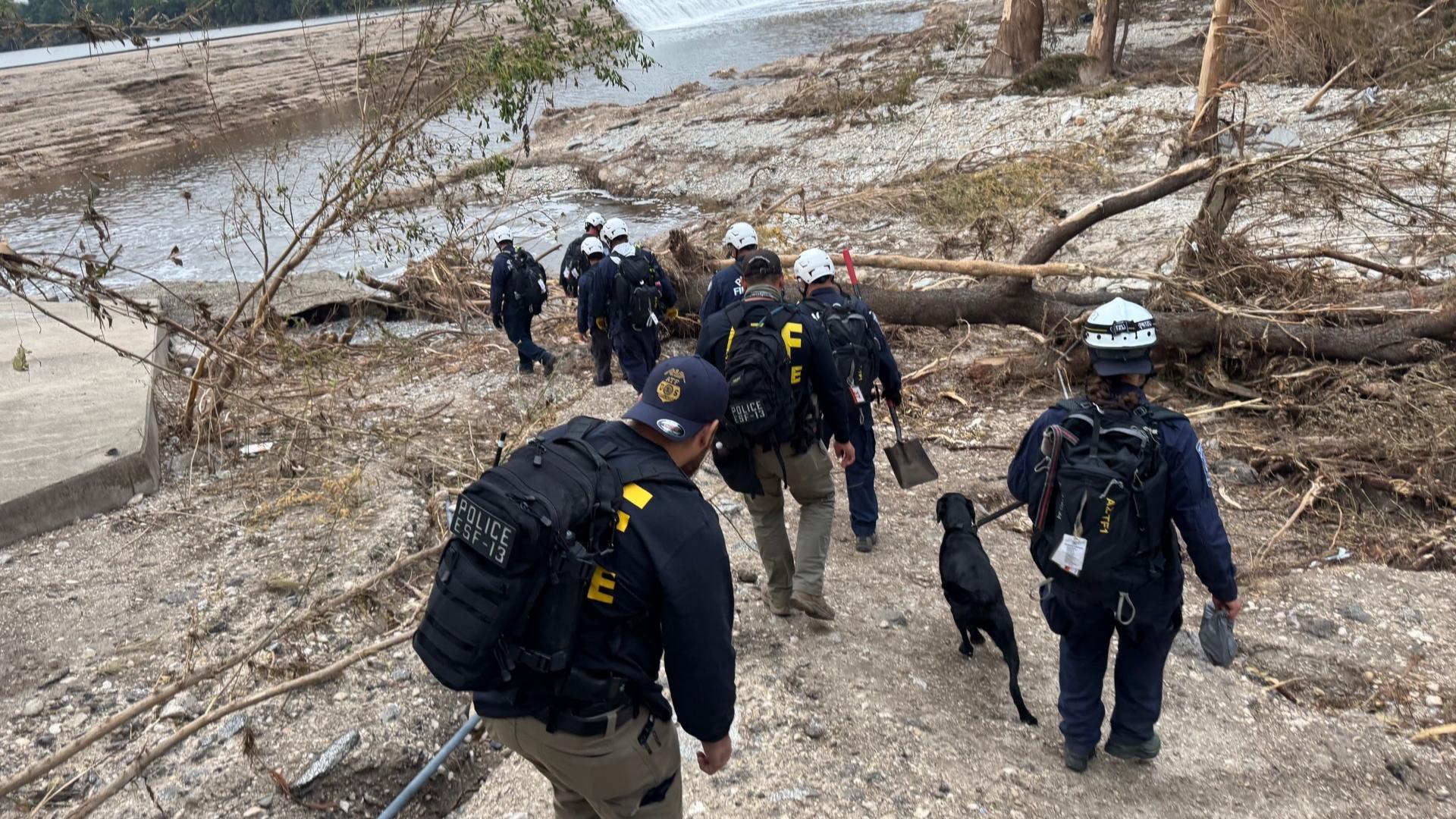 Arizona team joins search for missing flood victims in Texas | 12news.com