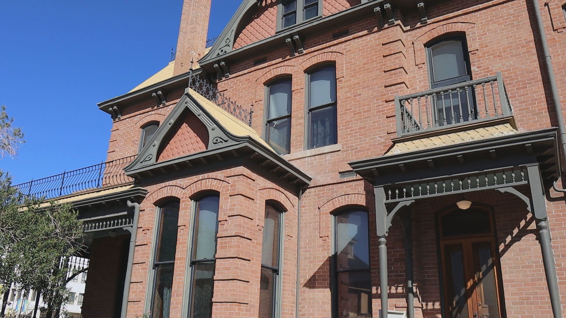 Historian discusses the top 5 historic places in Phoenix | 12news.com
