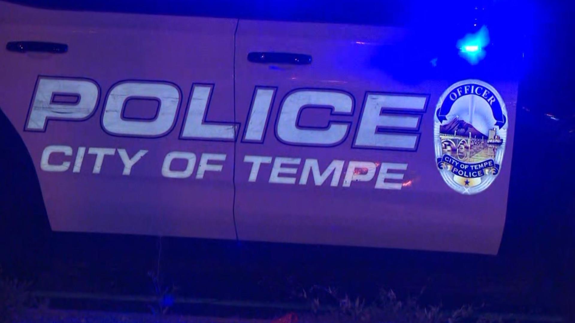 Tempe intersection closed while police investigate multi-vehicle crash ...