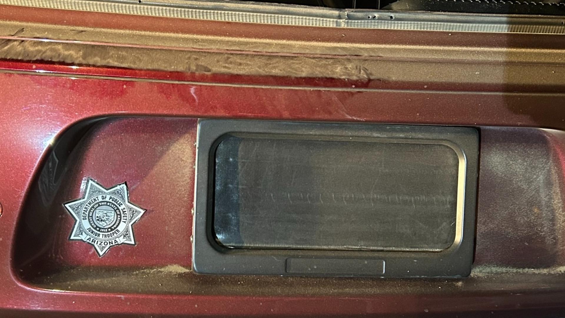 Hidden button allowed Arizona driver to conceal license plate, DPS says ...