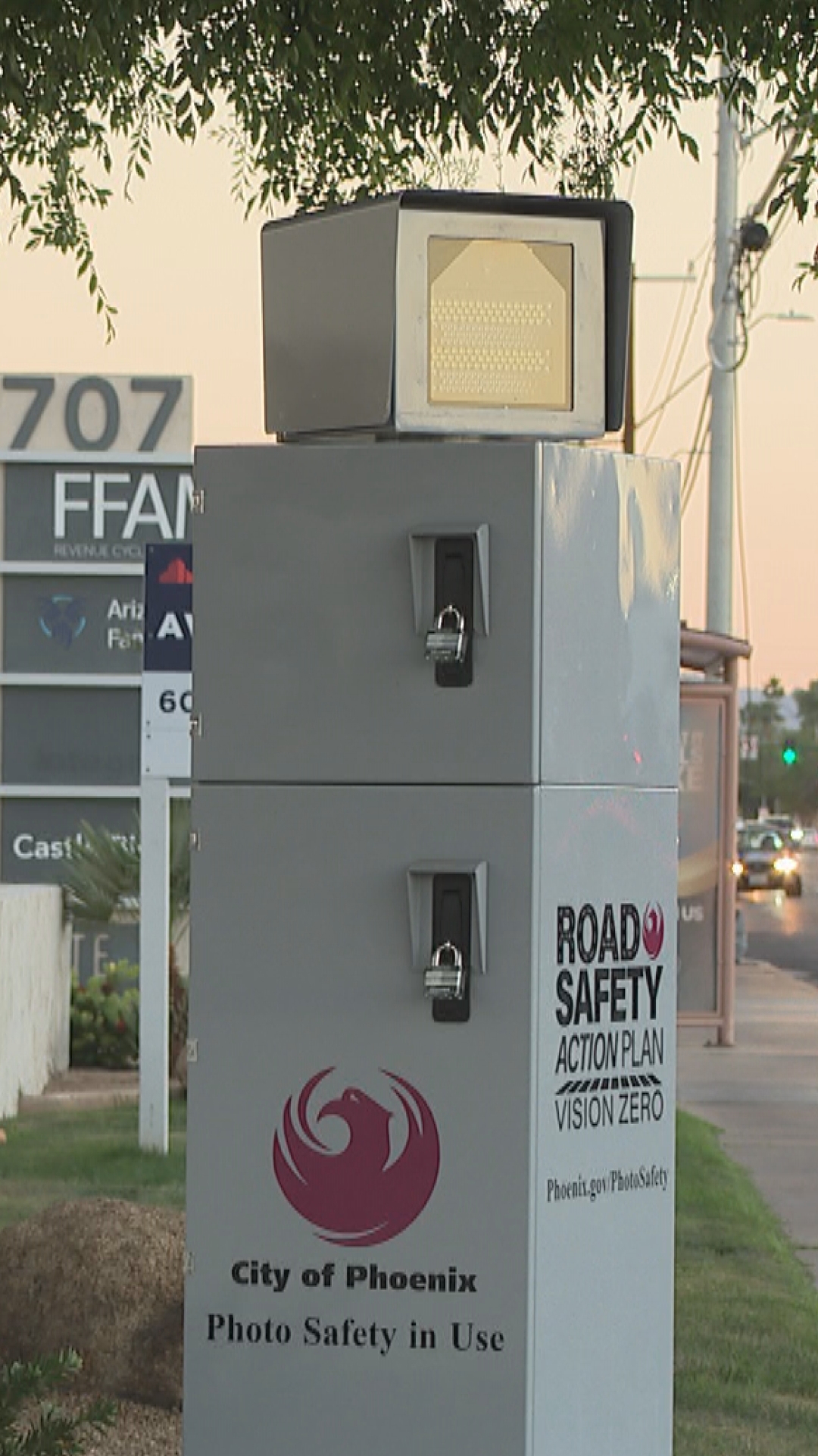 Phoenix speed cameras to begin issuing tickets | 12news.com