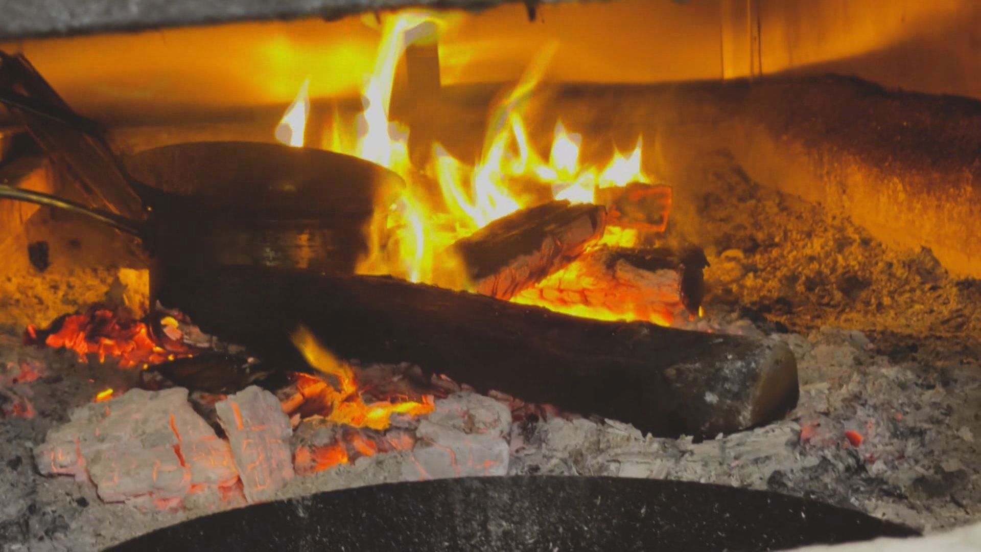 Rene Andrade of Bacanora wins James Beard award | 12news.com