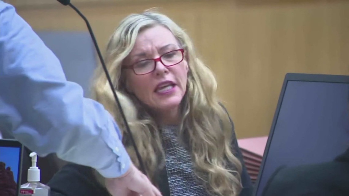 Opening statements in Lori Vallow Daybell's trial in Arizona | 12news.com