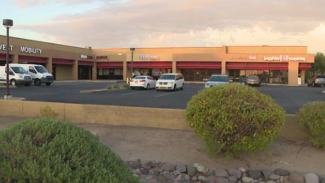 Mesa hearing aid store closes without notice | 12news.com