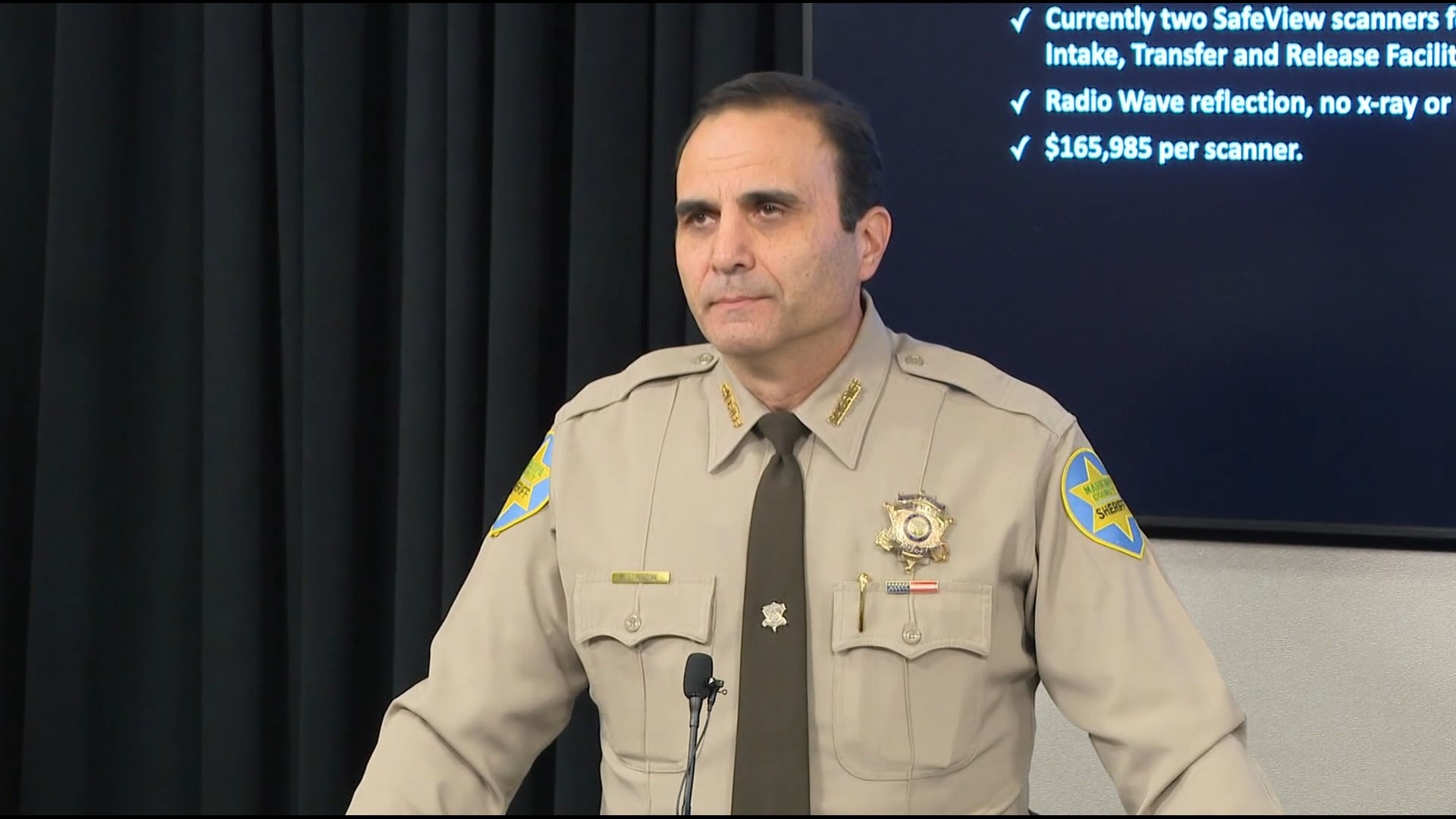 Detention officer arrested, accused of trying to bring illegal drugs ...