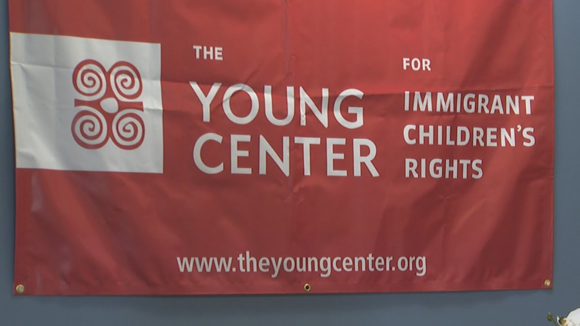 Volunteers needed to help kids in immigration custody | 12news.com