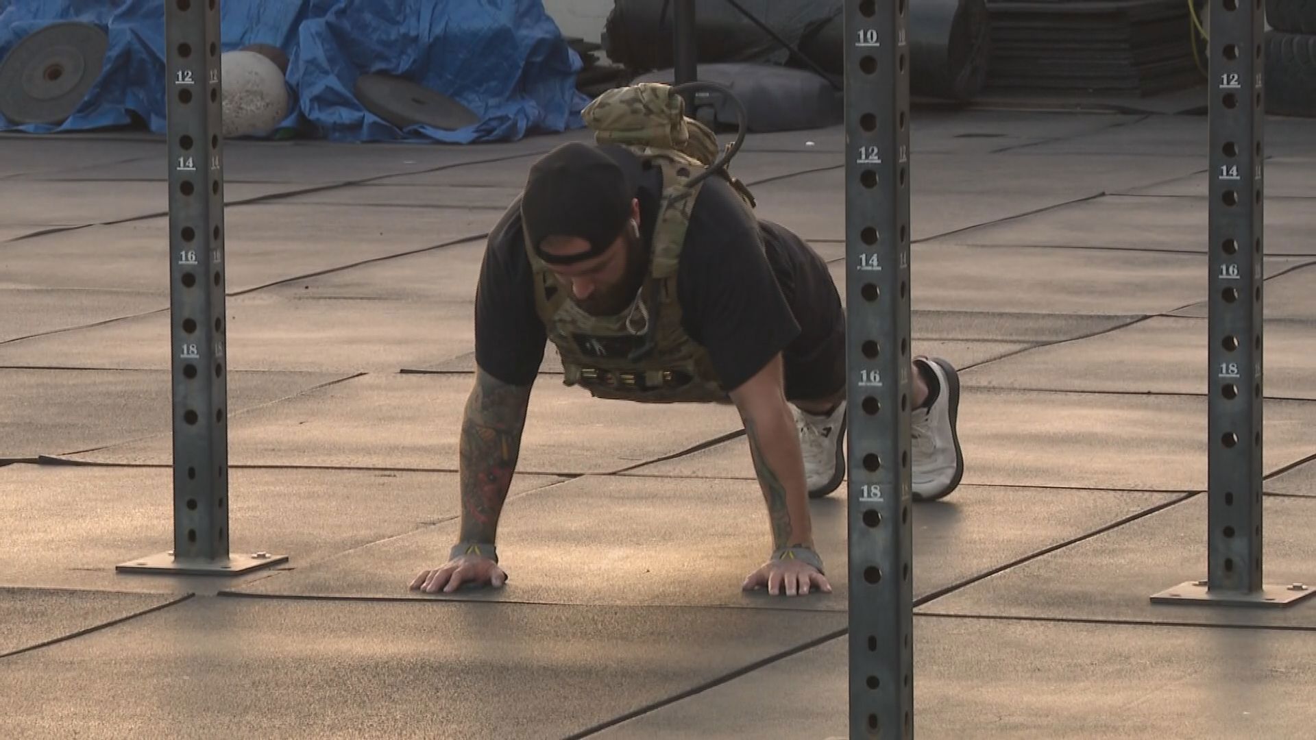 Valley residents complete 'Murph' Challenge to honor those who died ...