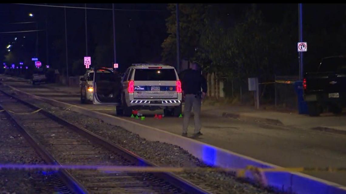 Glendale welcomes Mario Andretti's new indoor kart facility | 12news.com