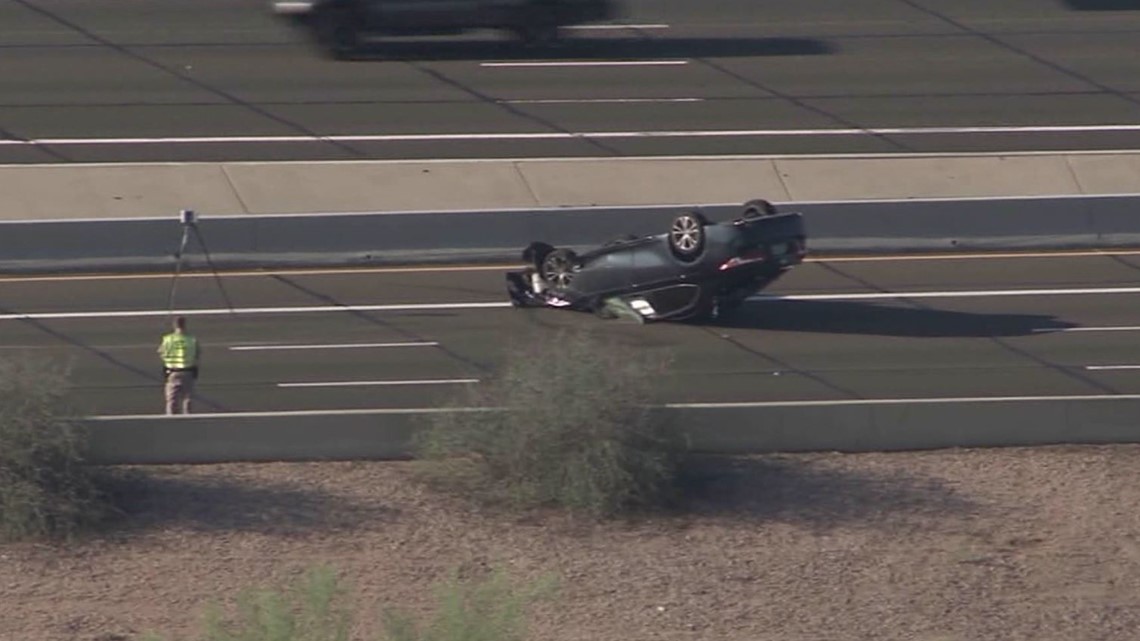 DPS: Motorist crashes on Loop 202 after driving 125 mph | 12news.com