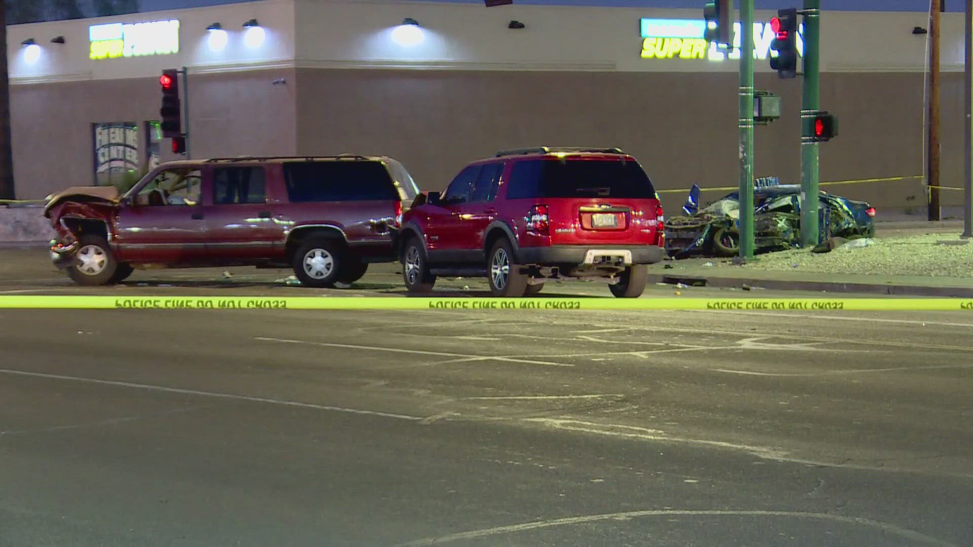 Police investigating crash near 43rd and McDowell Road | 12news.com