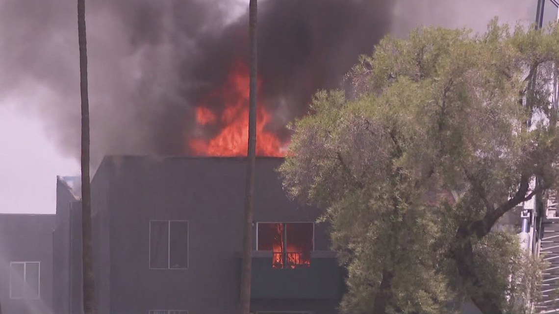 Crews fight massive apartment fire in Mesa | 12news.com