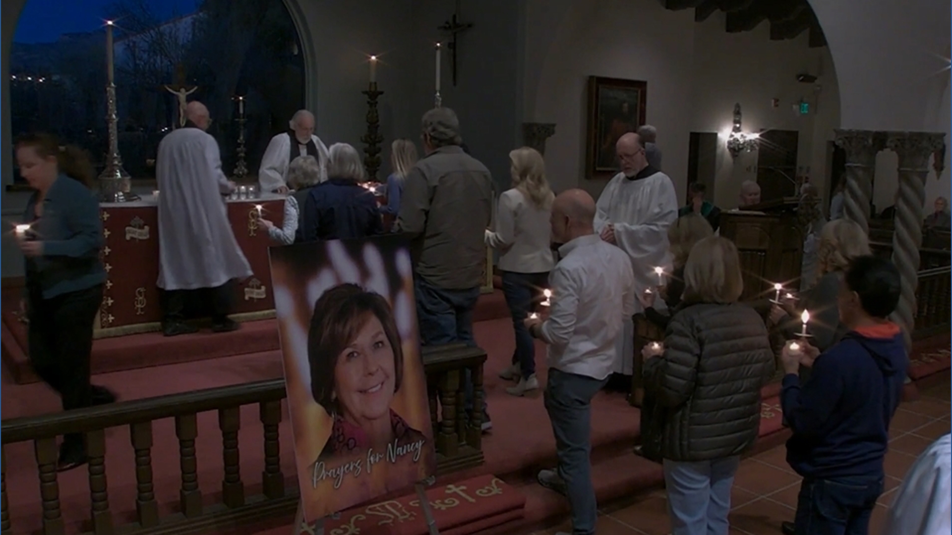 Community holds candlelight prayer service for Nancy Guthrie | 12news.com