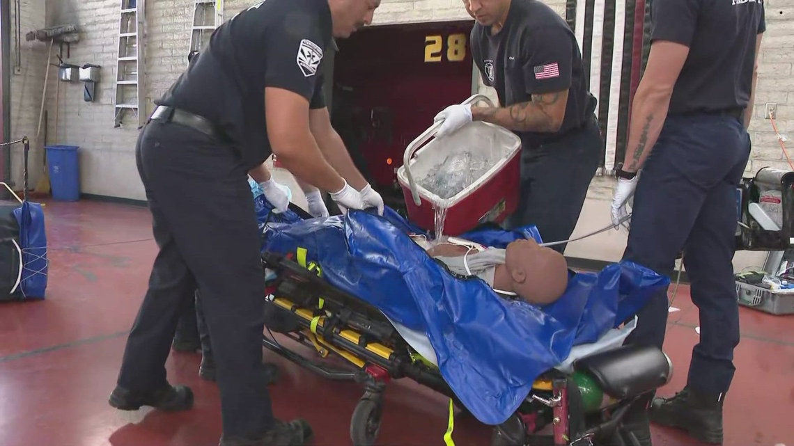 Phoenix firefighters use 'cold water immersion' to help people during ...