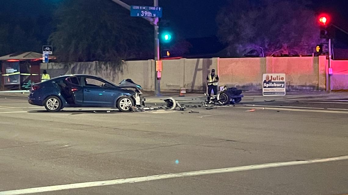 Motorcyclist killed in Mesa crash near Southern Ave | 12news.com