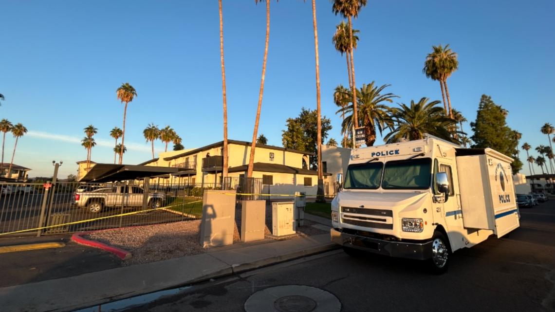Man shot and killed in Phoenix, investigation underway | 12news.com