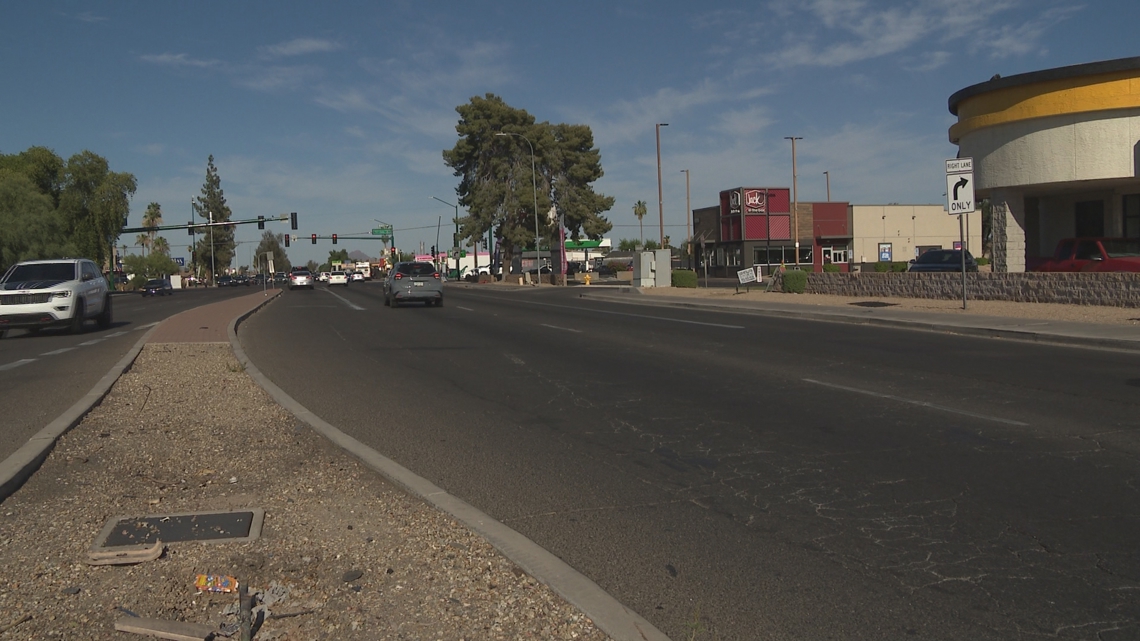 Arizona driver allegedly assaulted by woman demanding cash after minor ...