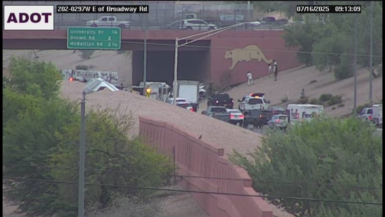 Loop 202 Red Mountain westbound reopens after crash in Mesa | 12news.com
