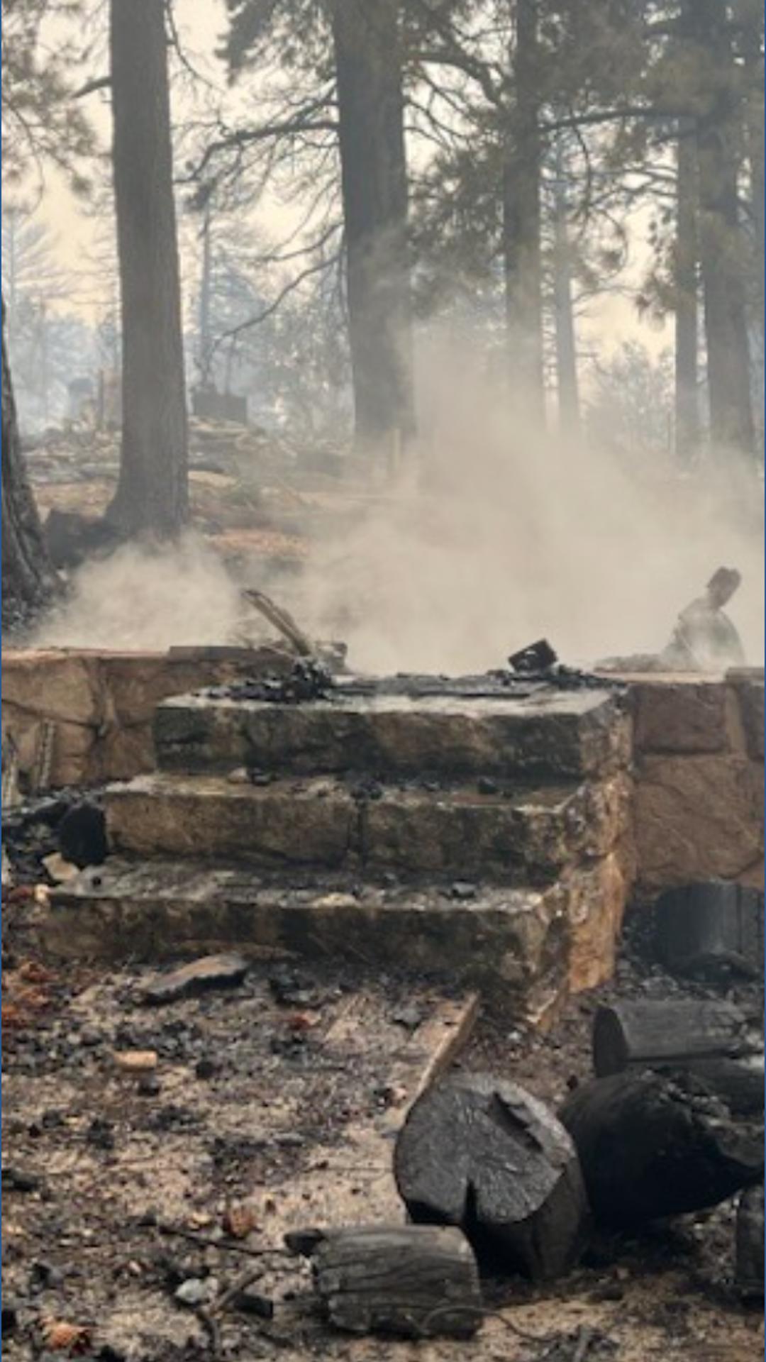 Loss of historic Grand Canyon lodge mourned by Arizonans | 12news.com