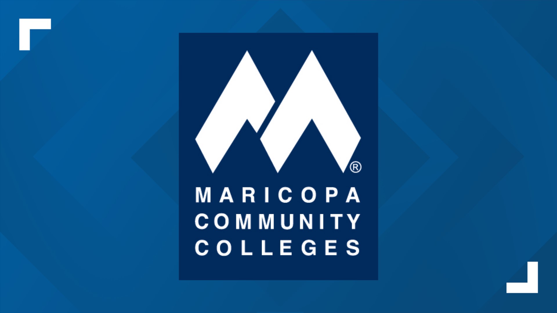 Community colleges offer free tuition to Valley residents | 12news.com