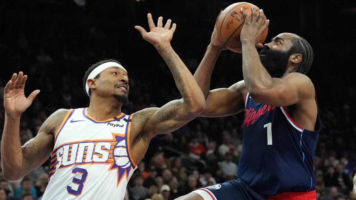 Suns survive a late scare to beat the Clippers 111-109 | 12news.com