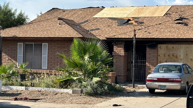 Woman dies after being pulled from burning home in Glendale | 12news.com