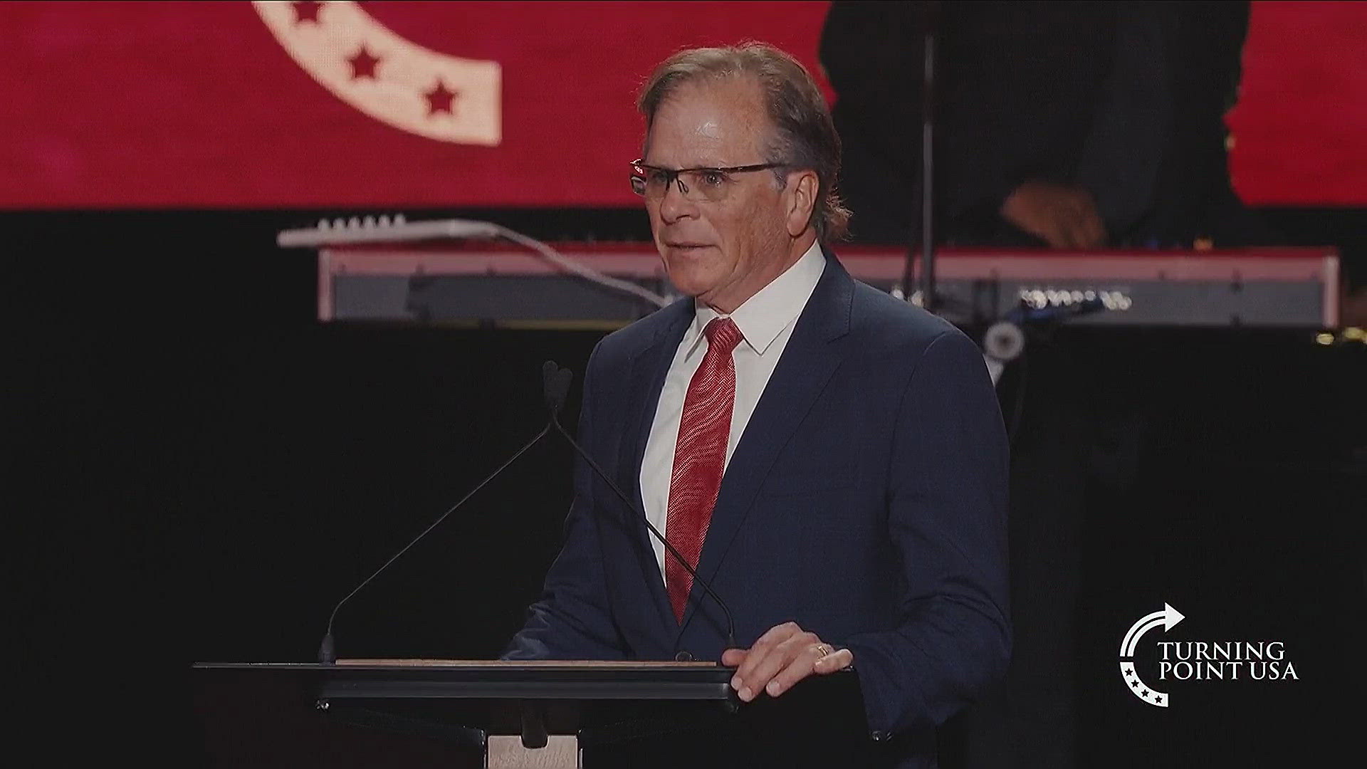 Frank Turek speaks at Charlie Kirk Memorial | 12news.com