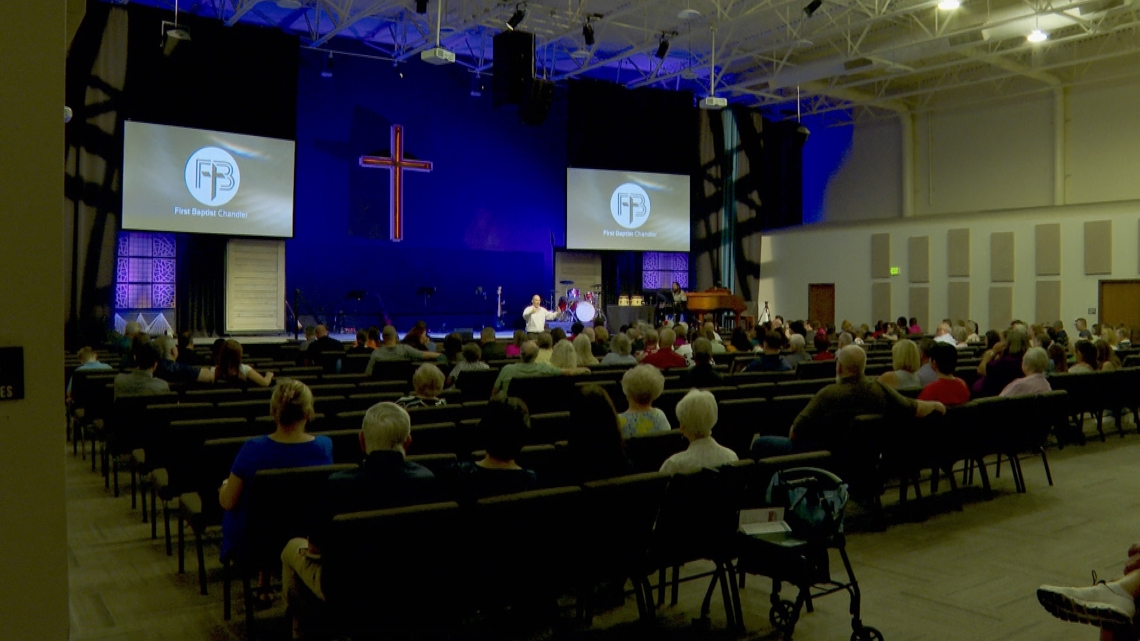 What is 'car hopping' and how can you keep yourself safe? | 12news.com