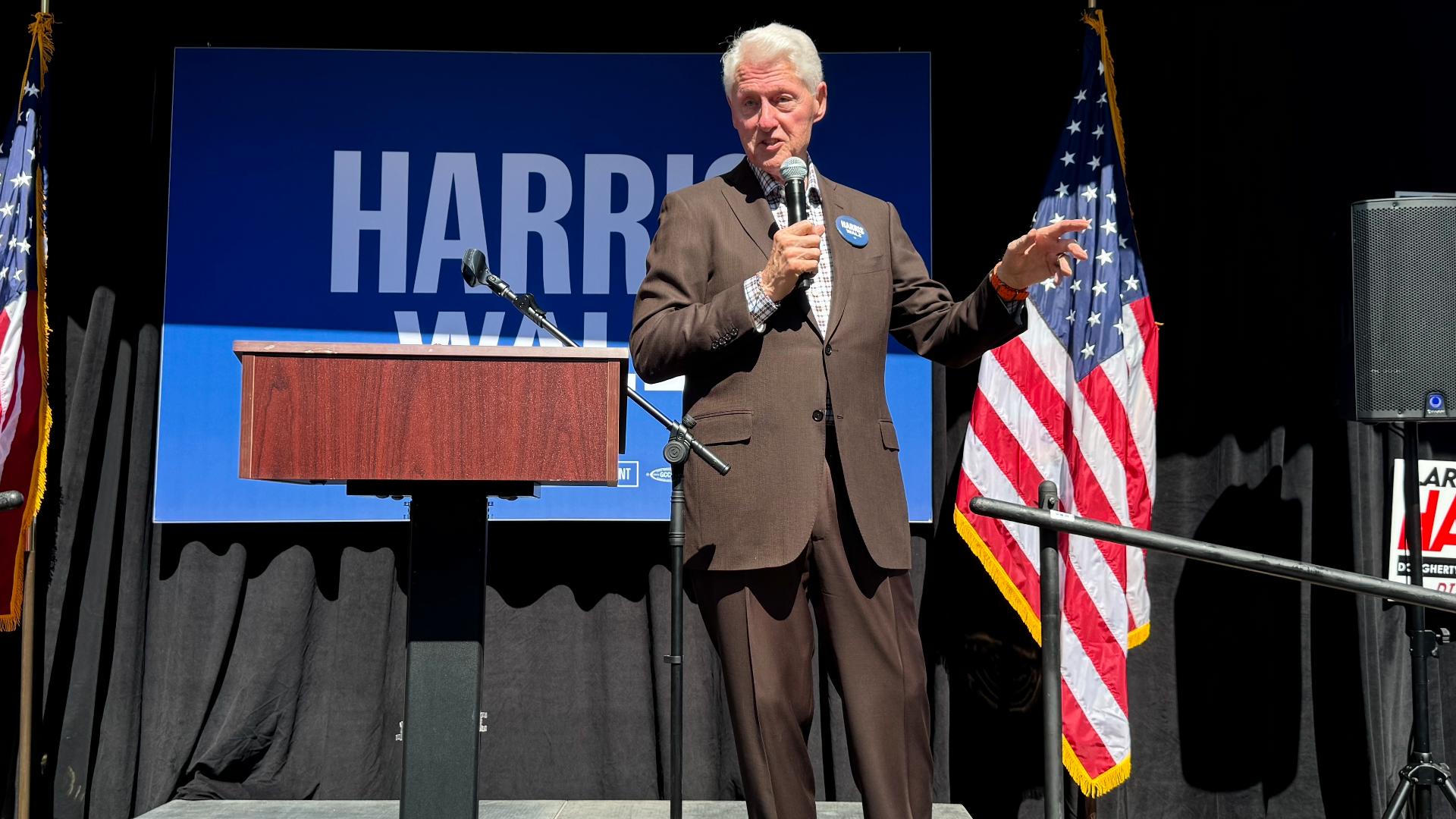 Bill Clinton to campaign for Kamala Harris in Phoenix | 12news.com