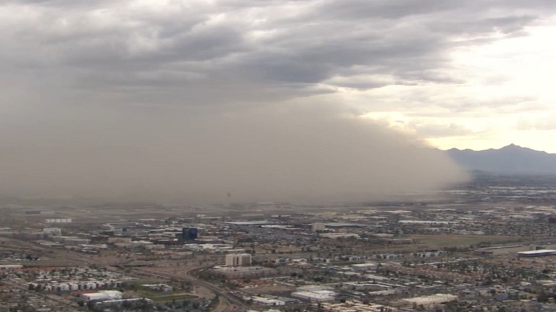 Big dust storm rolls into Phoenix, the Valley | 12news.com