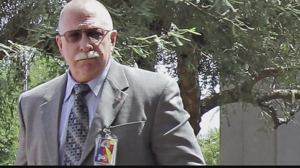 Former Arizona Corrections director pleads no contest in armed standoff ...