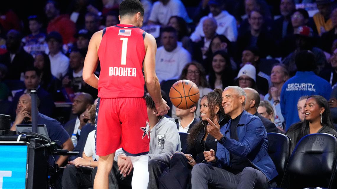 Moment between Devin Booker, former President Obama goes viral | 12news.com