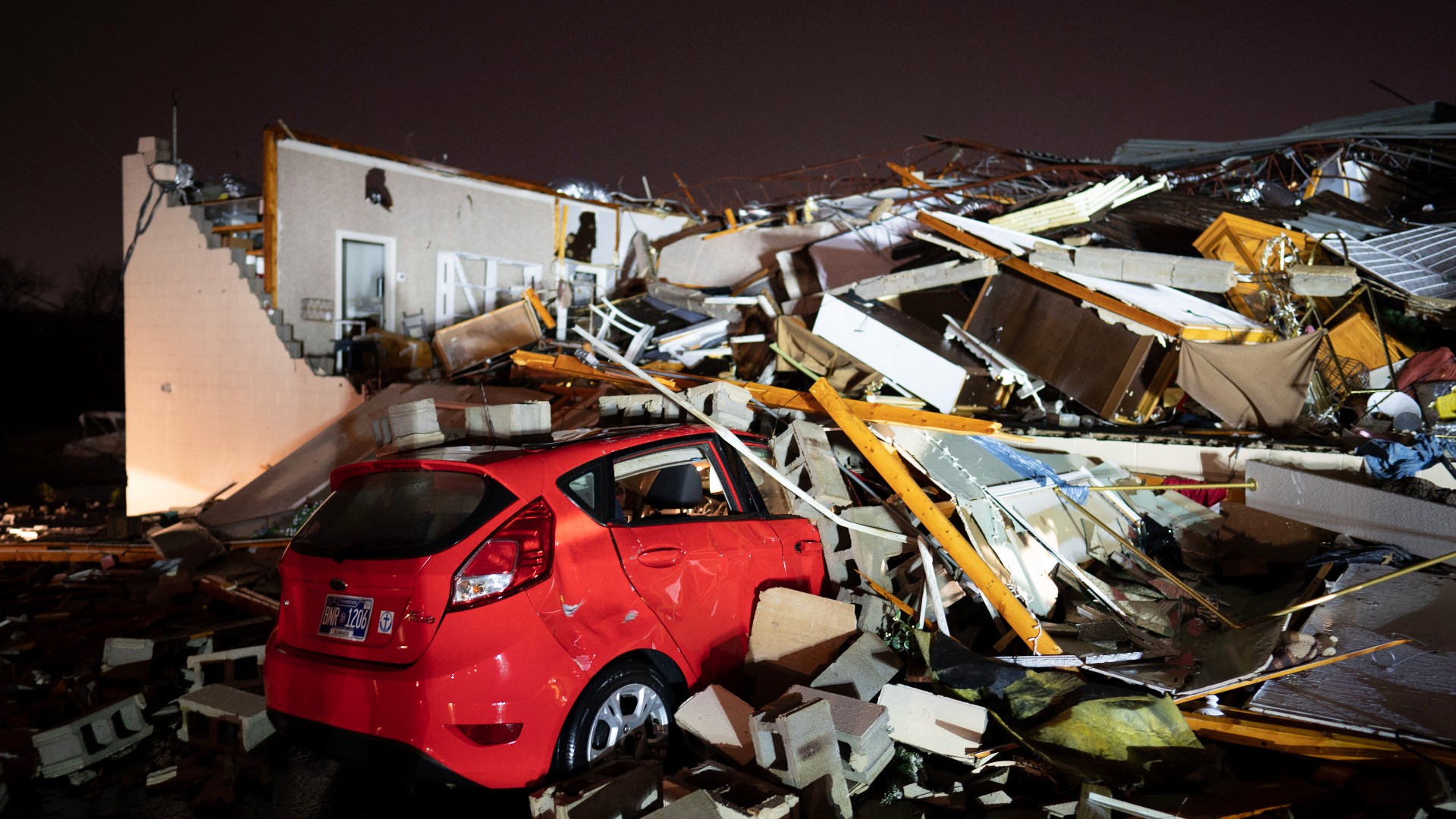 Alice Cooper to be honored with special Arizona license plate | 12news.com
