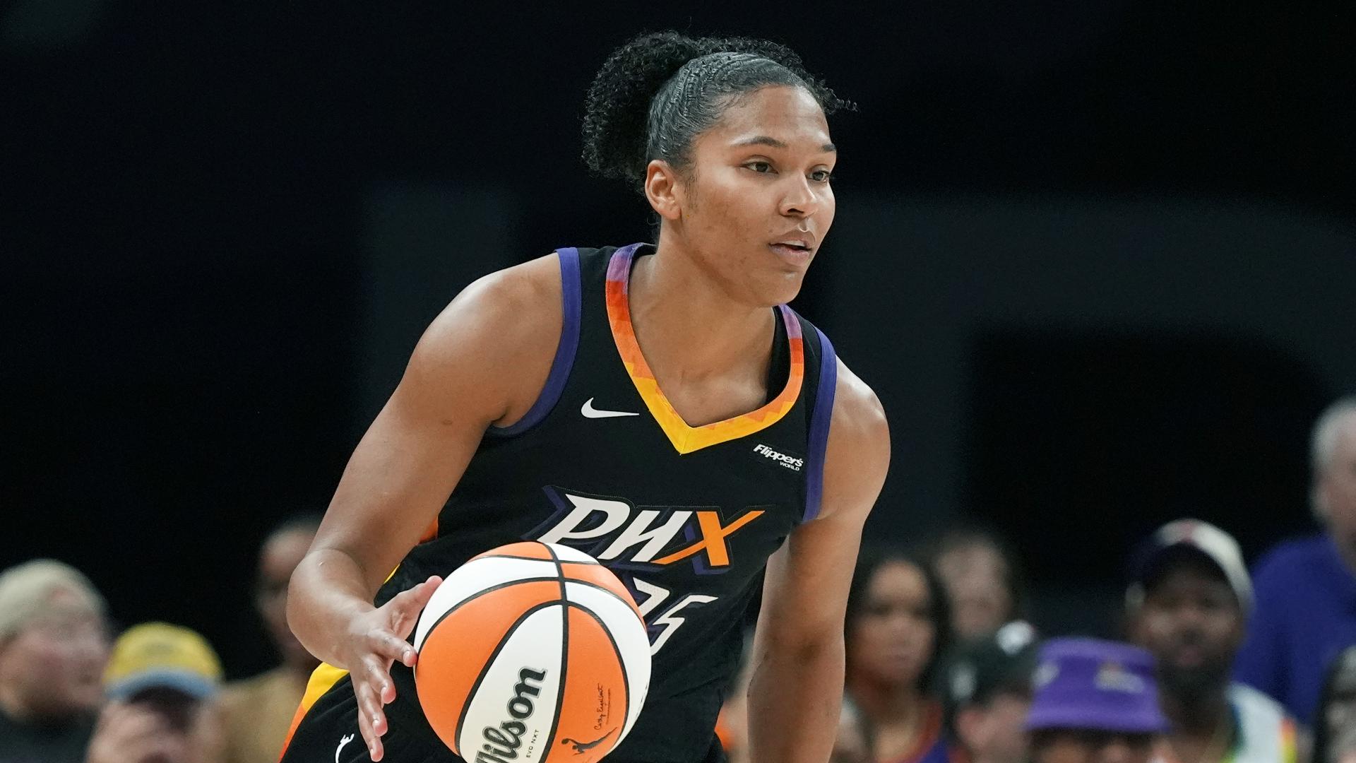 Armed suspect barricades himself in Buckeye home | 12news.com