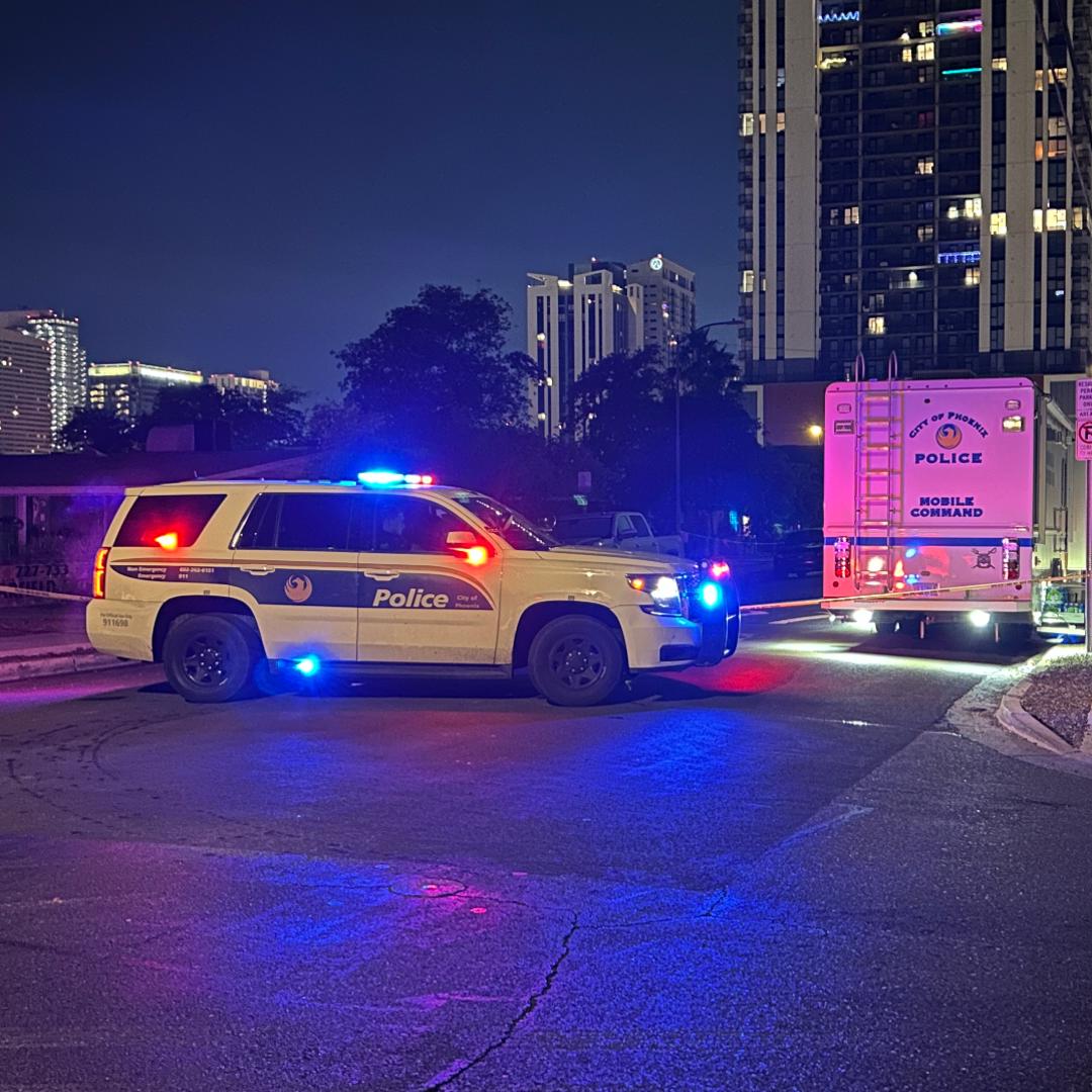 Police investigating dead body found near Loop 101 | 12news.com