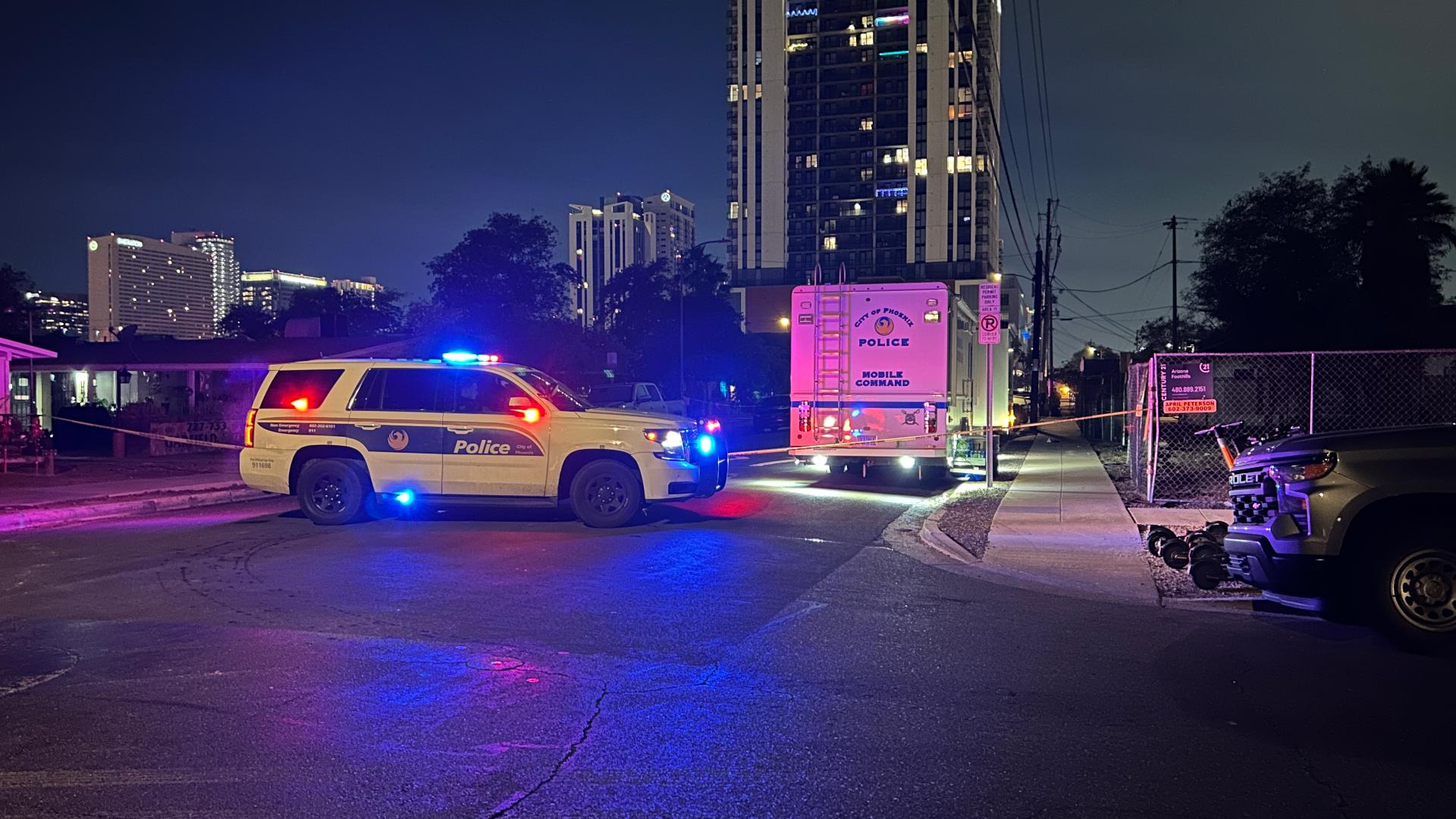 Police investigating dead body found near Loop 101 | 12news.com