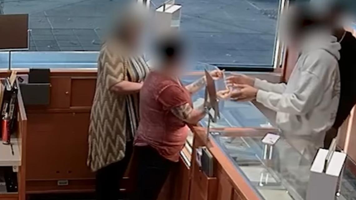 Valley jewelry store thieves arrested | 12news.com