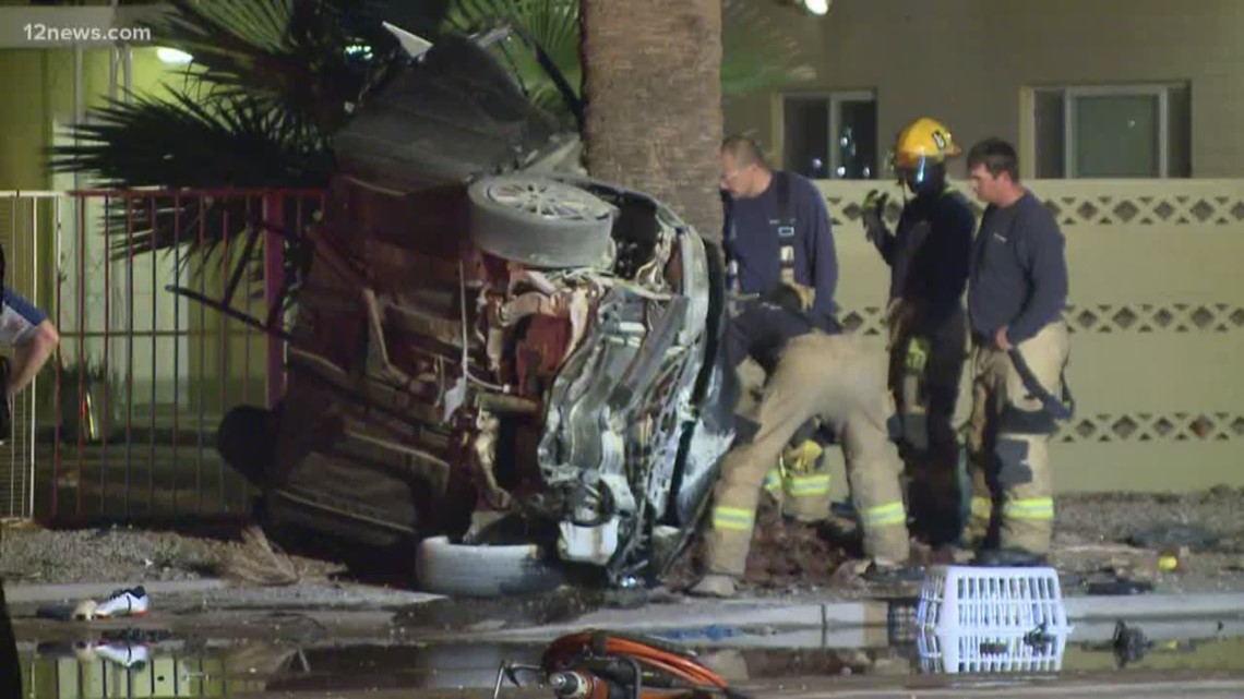 Driver killed after crashing into fire hydrant, palm tree | 12news.com