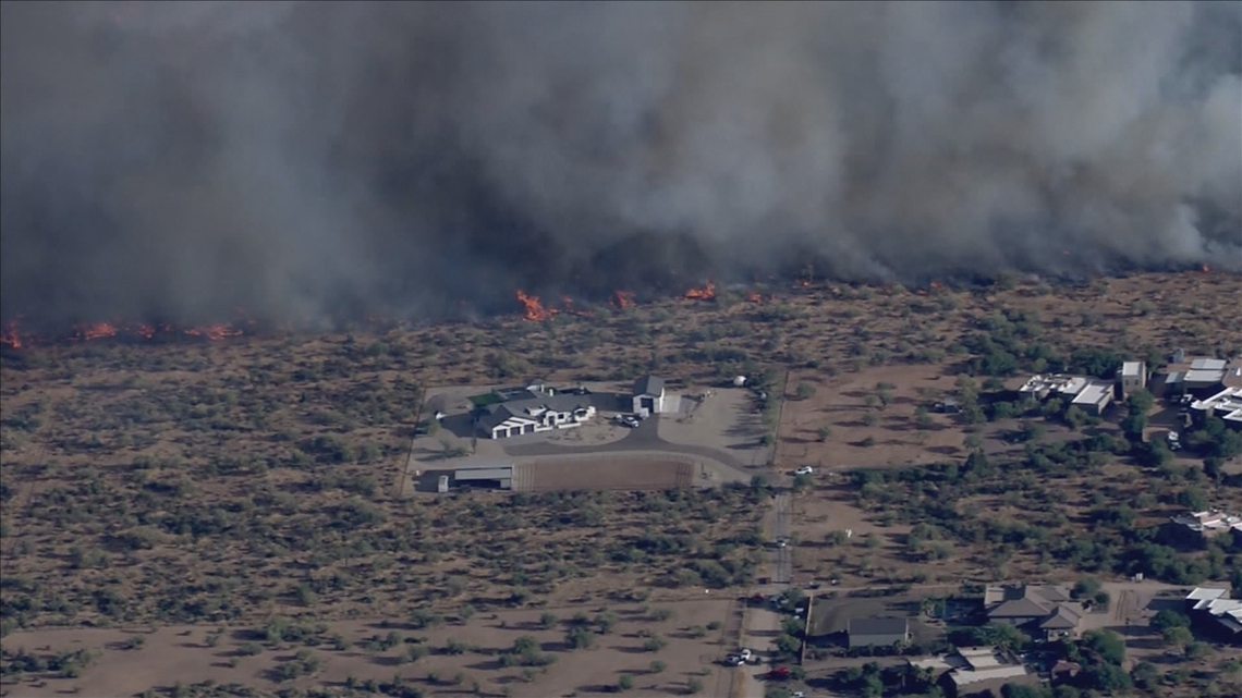 Records reveal 15-hour delay in securing Diamond Fire | 12news.com