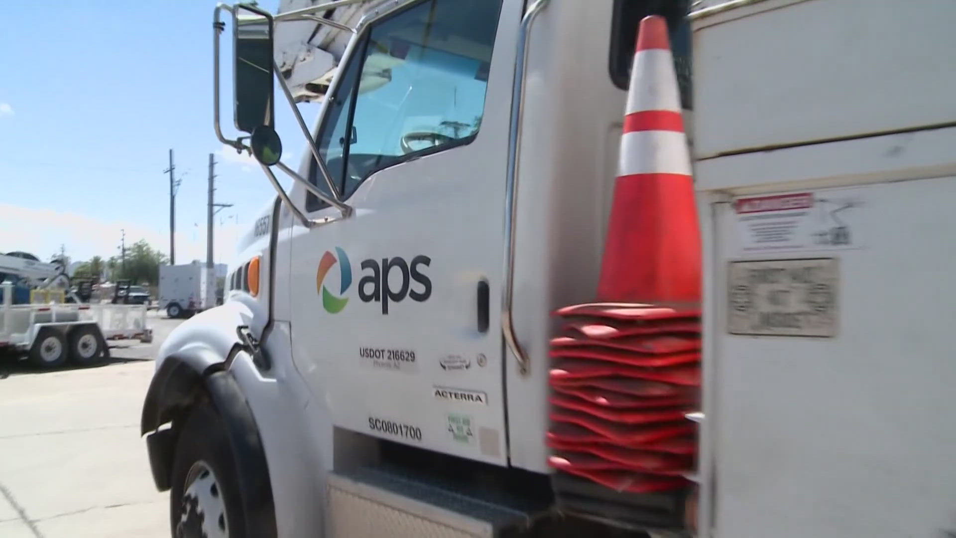 Arizona Public Service issues warning against utility scams | 12news.com