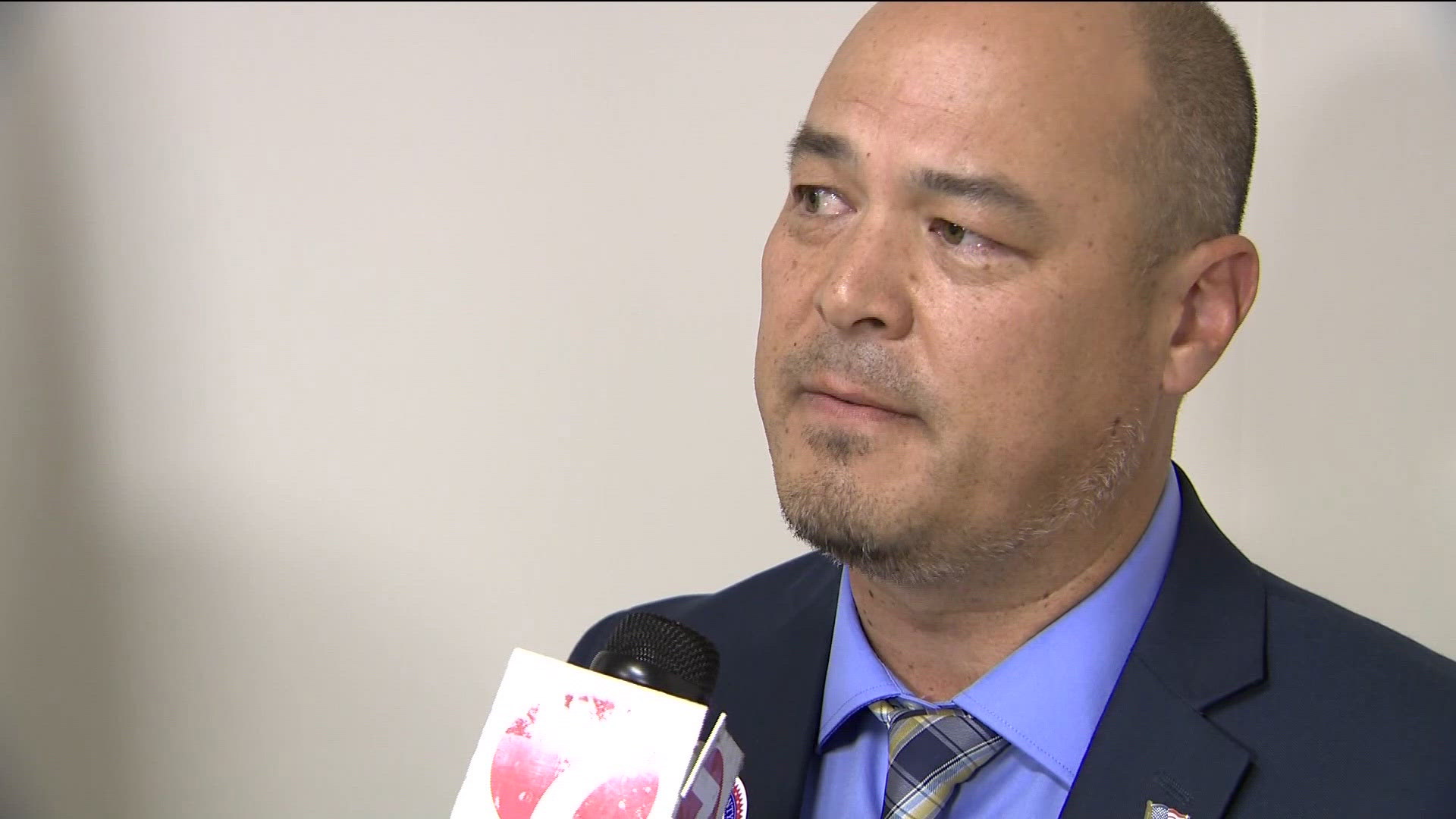 Idaho mayor dies after medical emergency during town hall | 12news.com