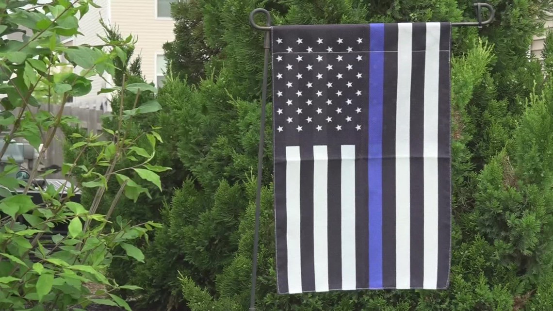 Arizona HOA flag law: Yes to 'thin blue line,' no to Pride & BLM ...